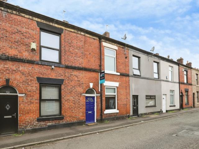 House at Back Scholes Street, Bury