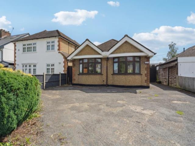 House at Baldwins Lane, Three Rivers
