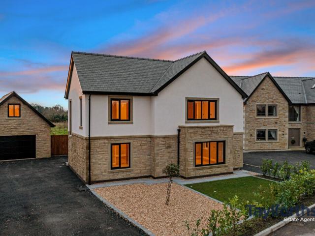House at Bartle Lane, Preston