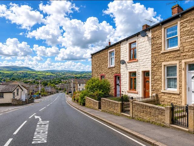 House at Barkerhouse Road, Borough of Pendle
