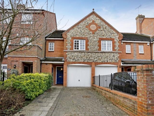 House at Barley Way, Marlow