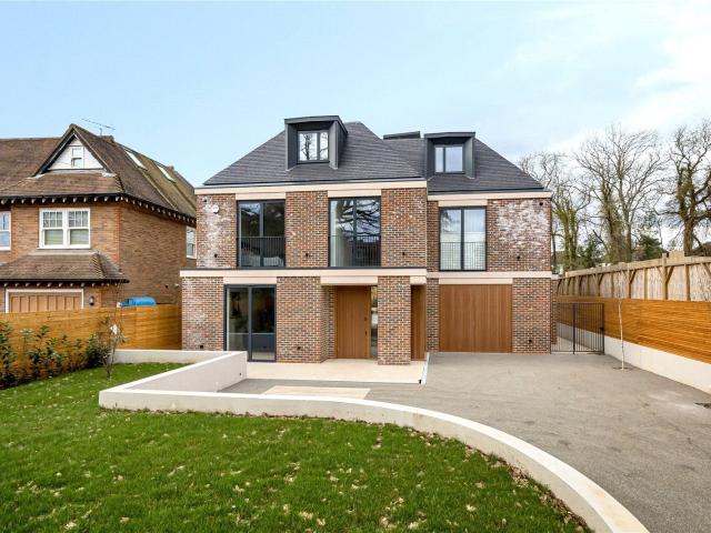 House at Barnet Road, Greater London