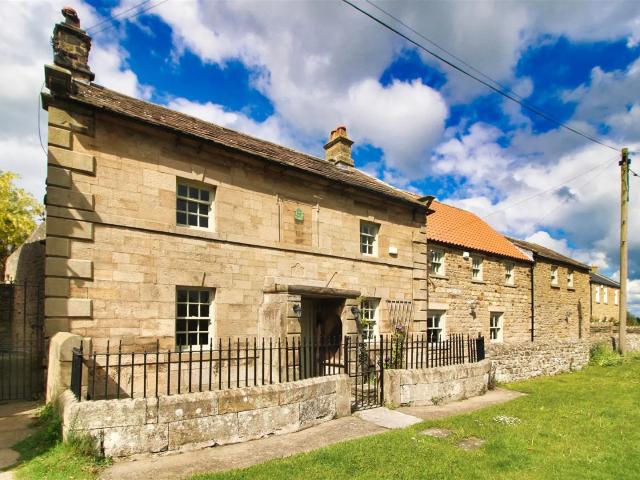 House at Barningham Road, Richmond
