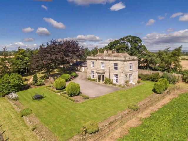 House at Barningham Road, Richmond