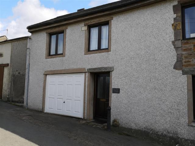 House at Barnyard, Greysouthen