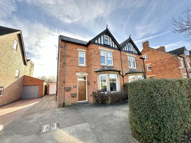 House at Barrowby Road, South Kesteven