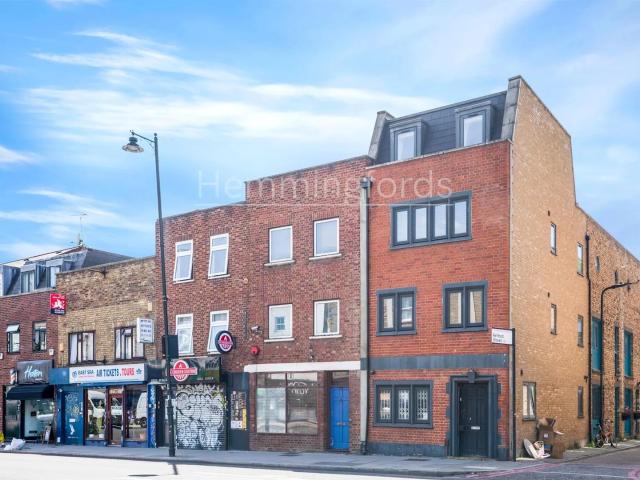 House at Basing Place, Greater London