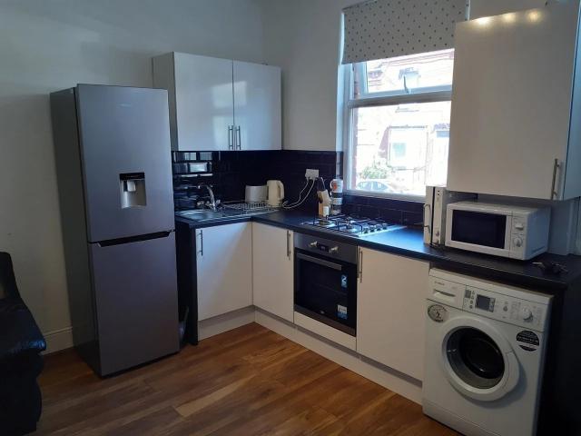 House at Bayswater Crescent, Leeds