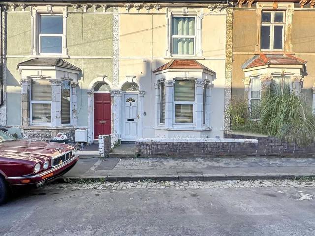 House at Bennett Road, Bristol