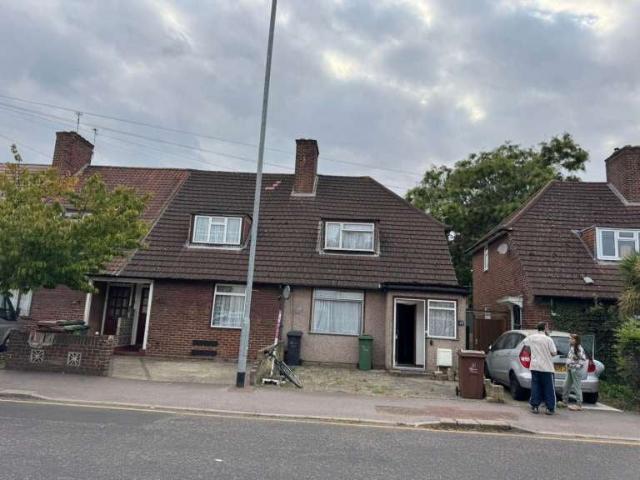 House at Bennett's Castle Lane, Greater London