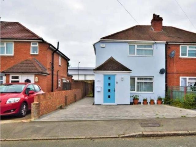 House at Beaumont Road, Slough