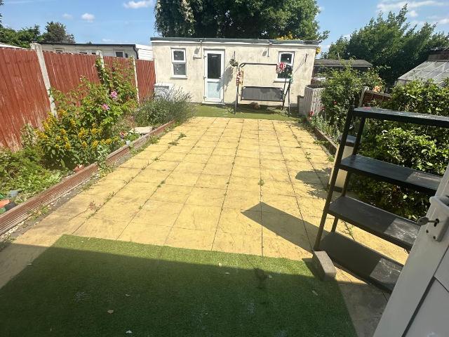 House at Beam Way, Greater London