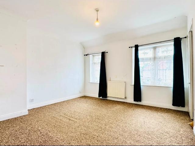 House at Becontree Avenue, Greater London