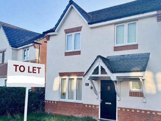 House at Beeby Way, Broughton