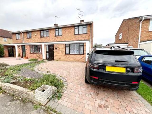 House at Berwick Avenue, Chelmsford