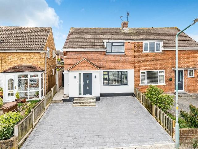 House at Bettescombe Road, Rainham