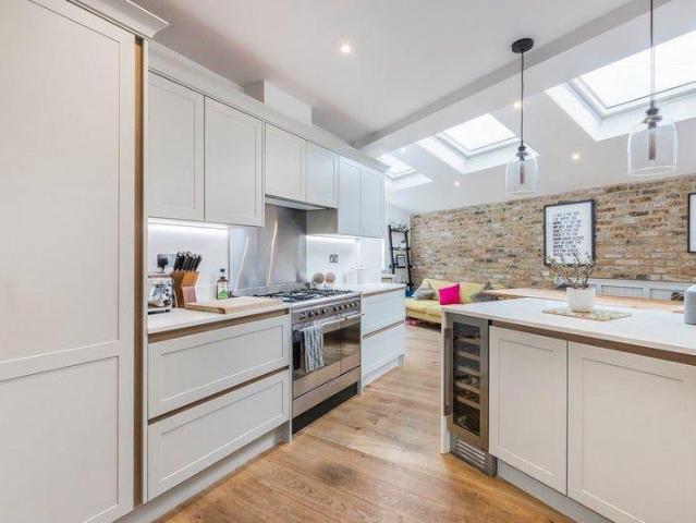 House at Bickersteth Road, Greater London
