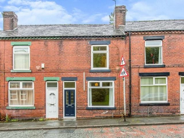 House at Birkett Bank, Hindley
