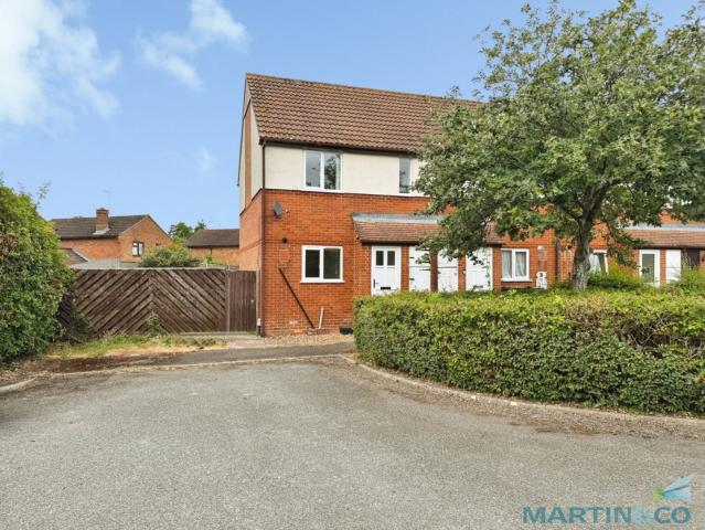House at Bishops Green, Ashford