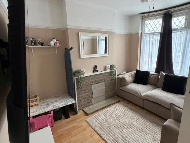 House at Bishopscote Road, Luton