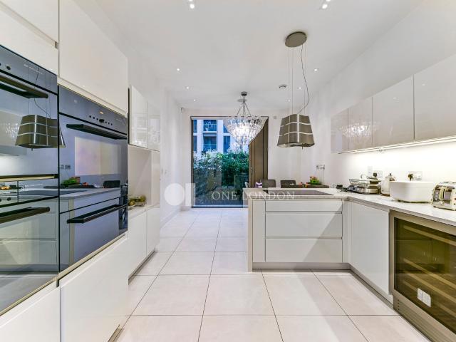 House at Bonchurch Road, Greater London