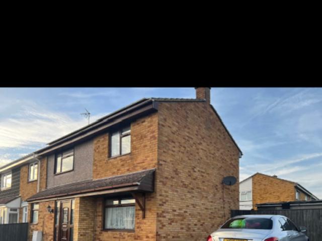 House at Bolingbroke Road, Swindon