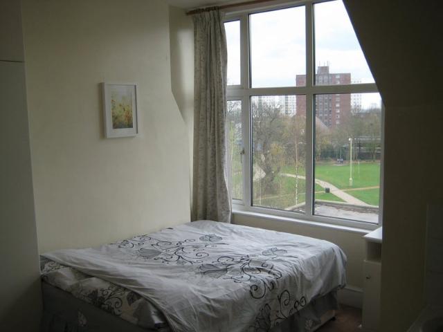 House at Bollo Lane, Greater London