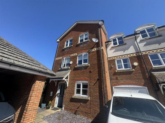 House at Bosman Close, Maidstone