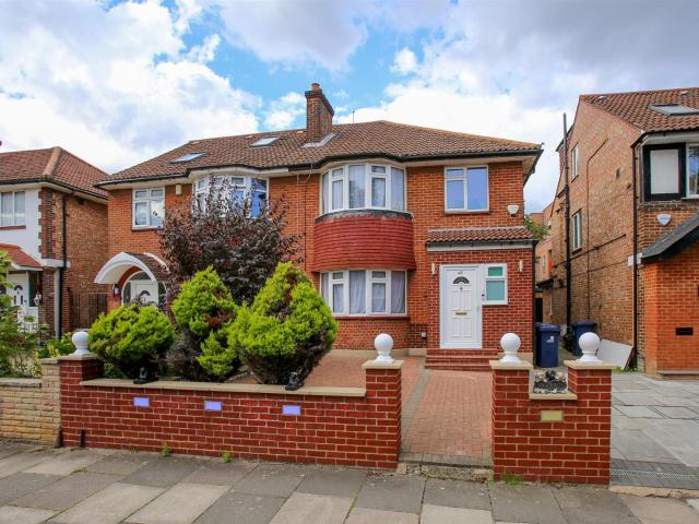 House at Bowes Road, Greater London