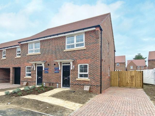 House at Blackburne Way, Guildford