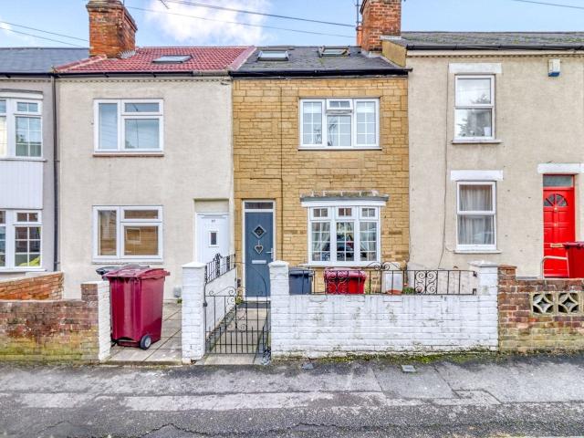 House at Blenheim Road, Reading
