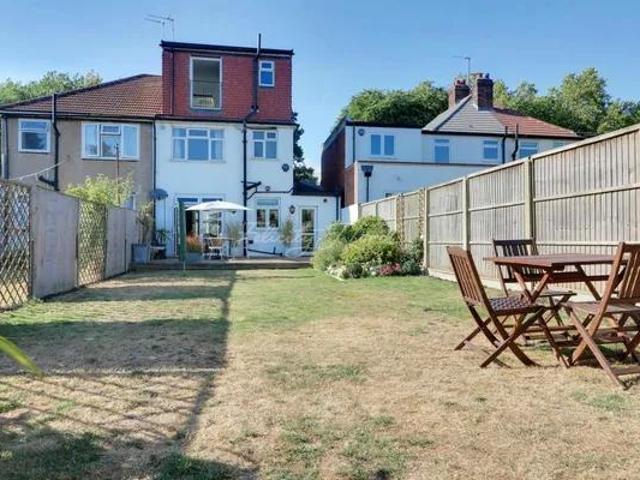 House at Broad Walk, Greater London