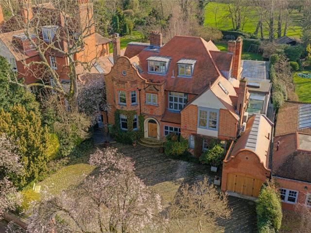 House at Broadlands Road, Greater London