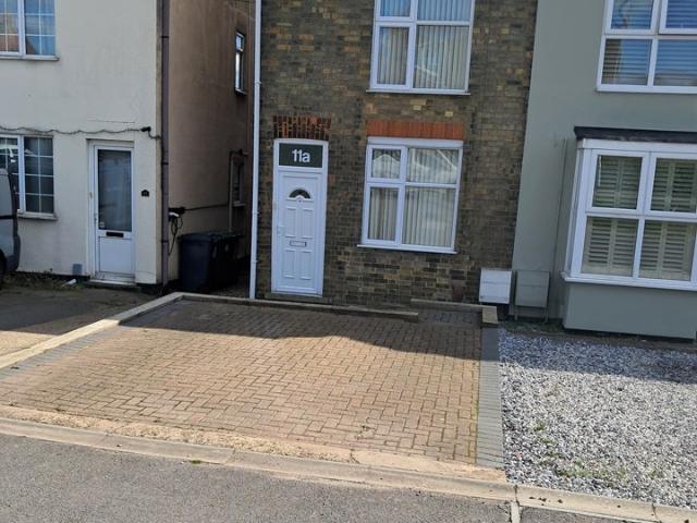 House at Broadway, Huntingdonshire
