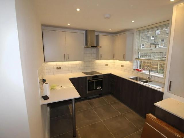 House at Brockley Grove, Greater London