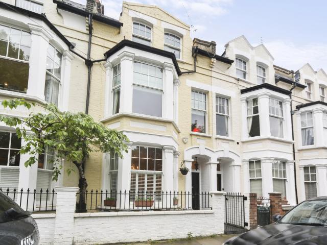 House at Broomhouse Road, Greater London