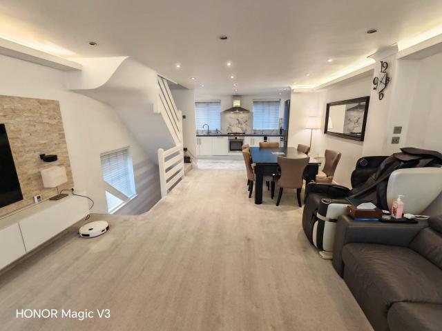 House at Bray Crescent, Greater London