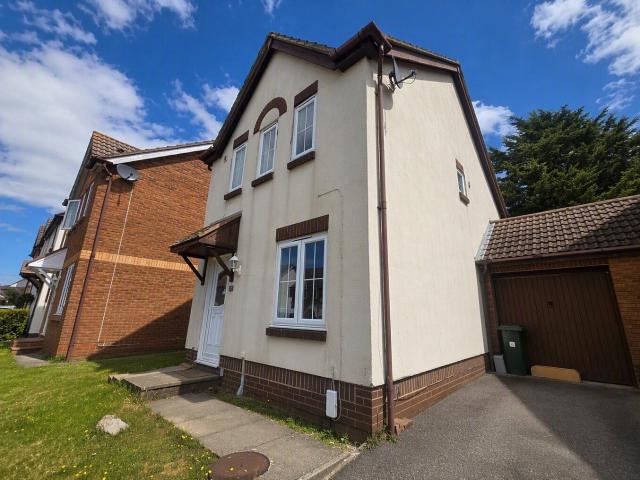 House at Brackenbury Close, Brighton