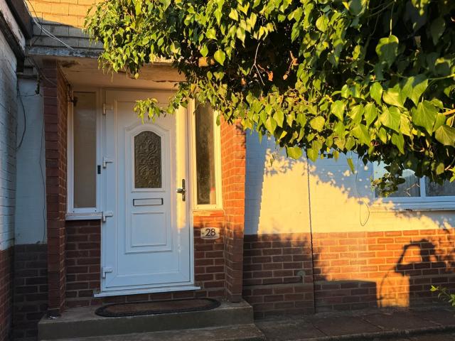 House at Bradgers Hill Road, Luton