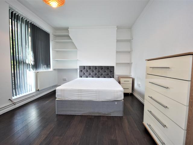 House at Brecknock Road, Greater London
