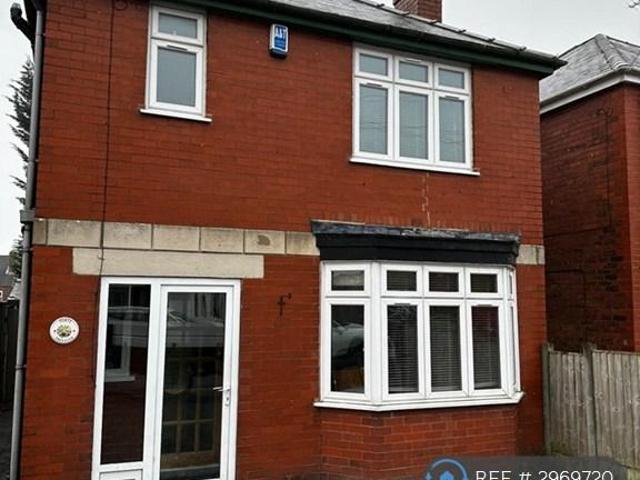 House at Brenden Avenue, Amber Valley