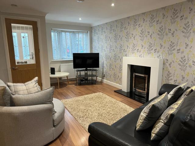 House at Brennan Close, Stank