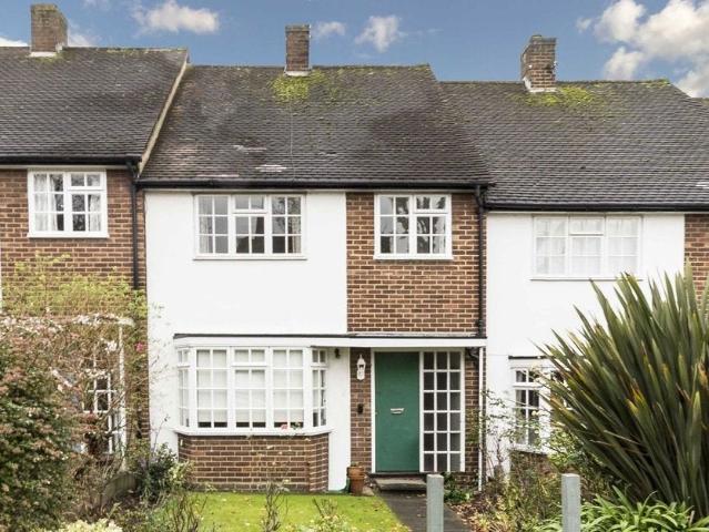 House at Brentham Way, Greater London