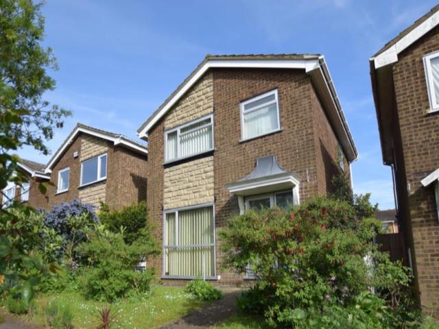 House at Brickhill Drive, Bedford