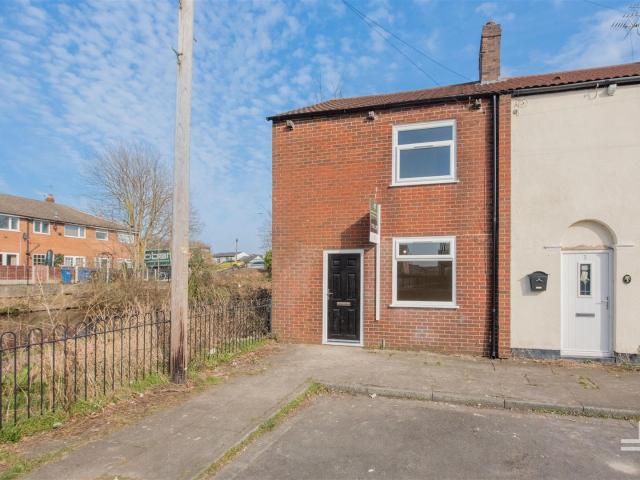 House at Bridgewater Way, Leigh