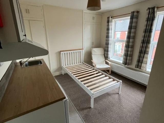 House at Bridge End Road, South Kesteven
