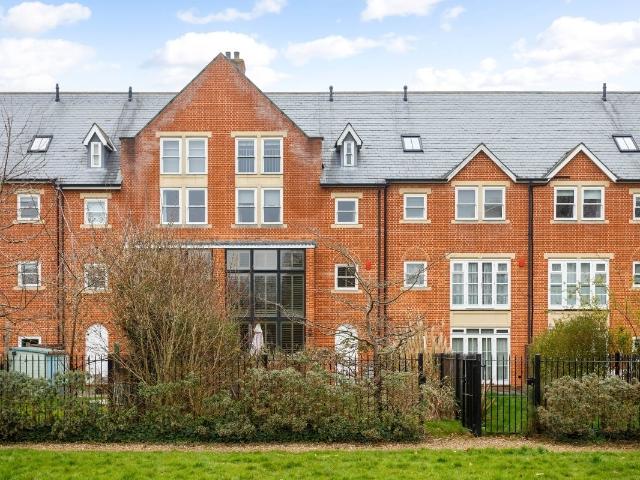 House at Bridgeman Drive, Windsor