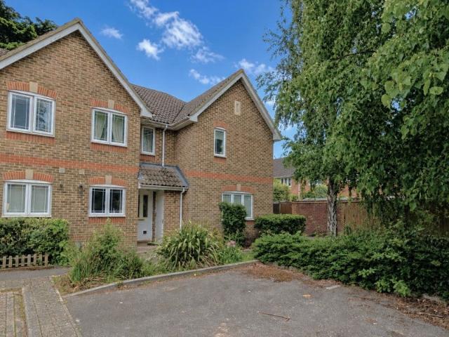 House at Brushfield Way, Woking