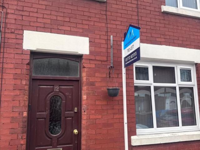 House at Bucklands Avenue, Preston