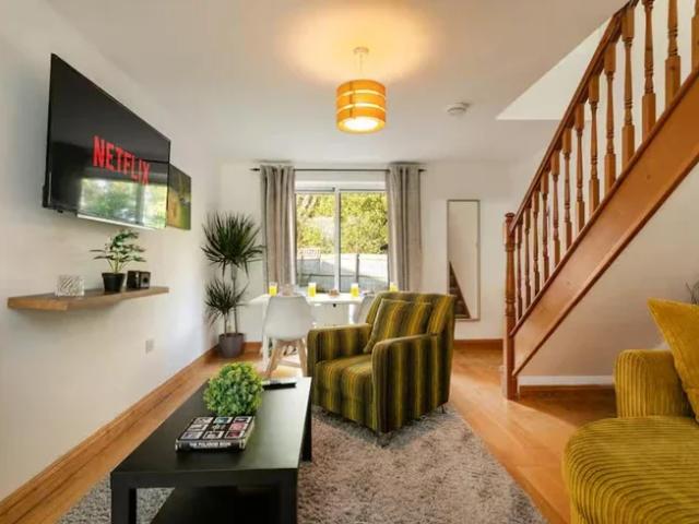 House at Bullfinch Road, Nottingham